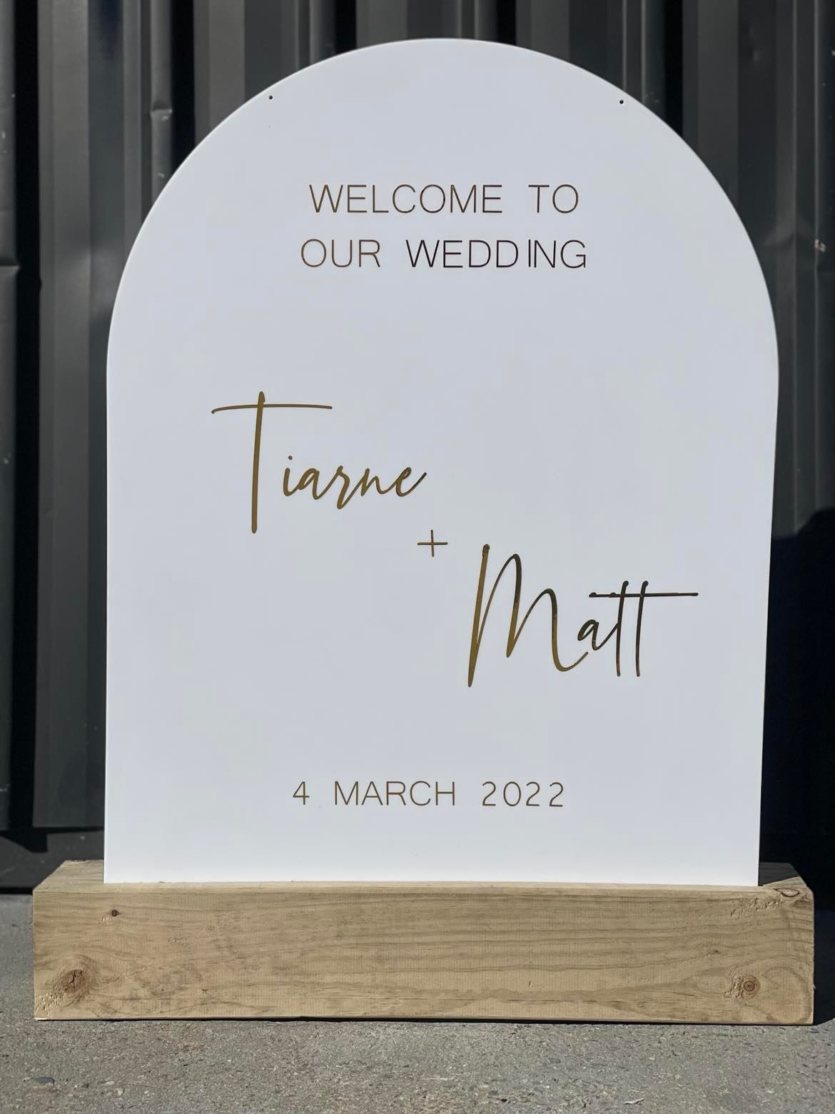 Personalised Acrylic Arch Sign with Base – Adelaide Party Hire