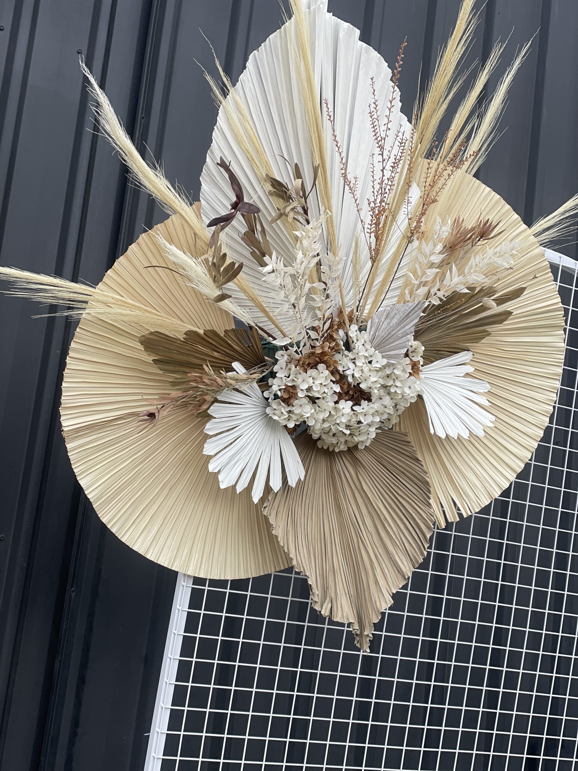 Harper Floral – Adelaide Party Hire